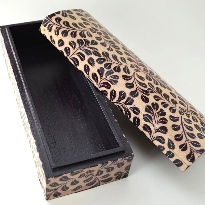 Batik Box – Center Goods